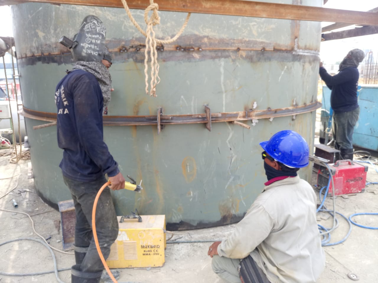 Fabrication And Erection Tank and Piping » PT. Kamanjaya Teknik Indonesia